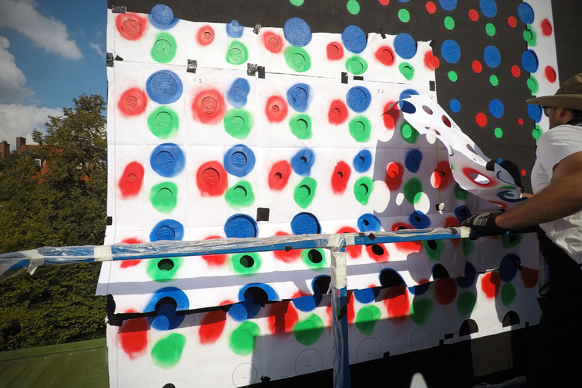 POSITIVE PROPAGANDA · STREET ART IN MÜNCHEN · AMUSEUM OF CONTEMPORARY ART